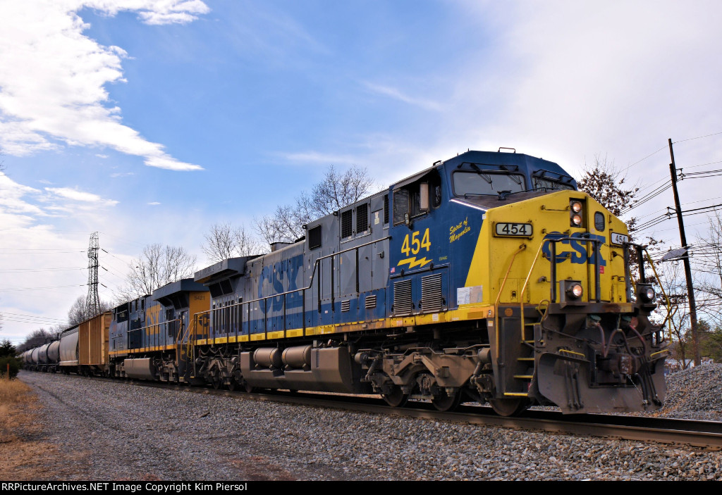 CSX 454 "Spirit of Magnolia" Q410